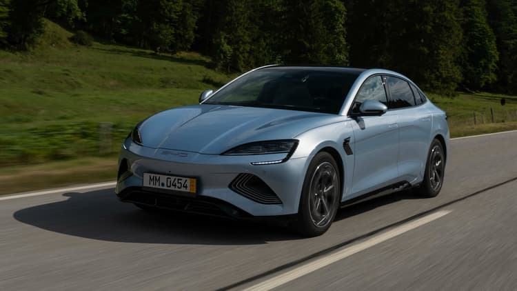 Čínský BYD nově v Česku: Nabízí tři elektrické modely, cena začíná pod ...