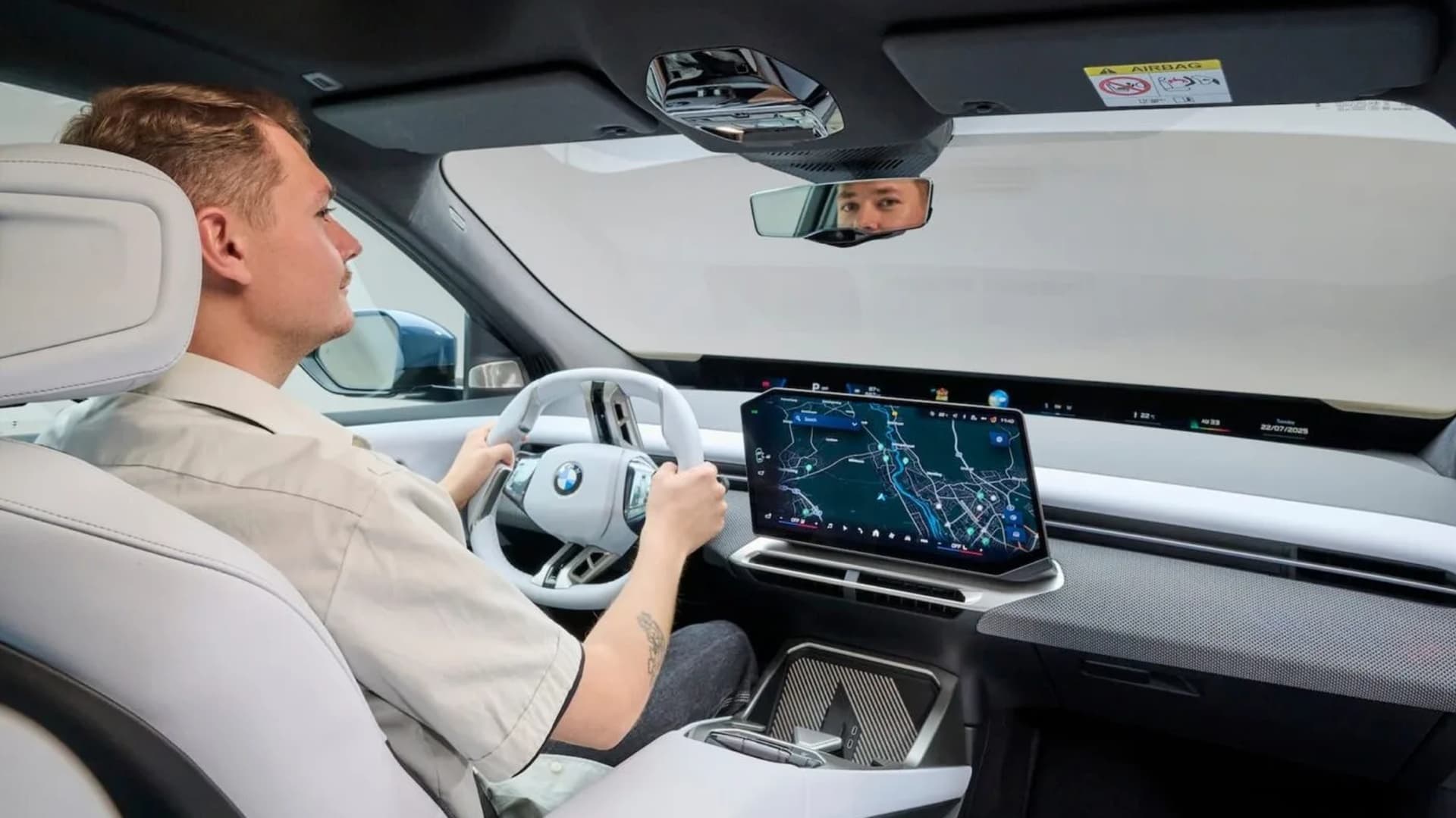BMW iX3 Neue Klasse: Dojezd 805 km, výkon 345 kW a futuristický ...